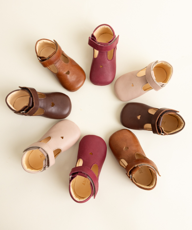 ANGULUS® Official Shop | Buy Angulus boots, sandals & shoes – ANGULUS COM